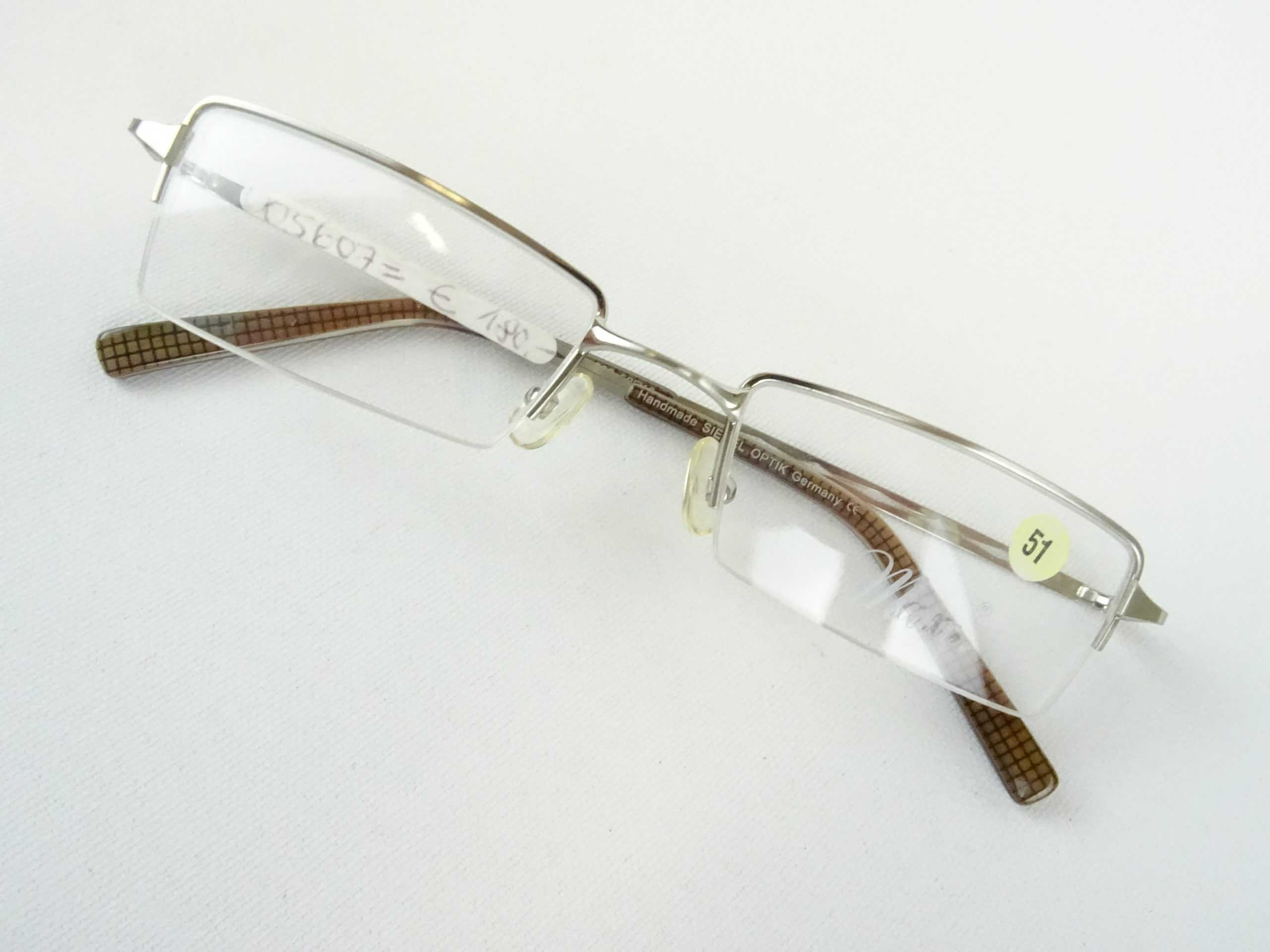 Schmale eckige Halbrandfassung silberfarben Marke MAX handmade Germany ...