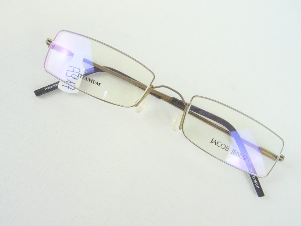 Nickelfreie Brillen Titangestell Brillengestell matt graue Herrenbrille ...