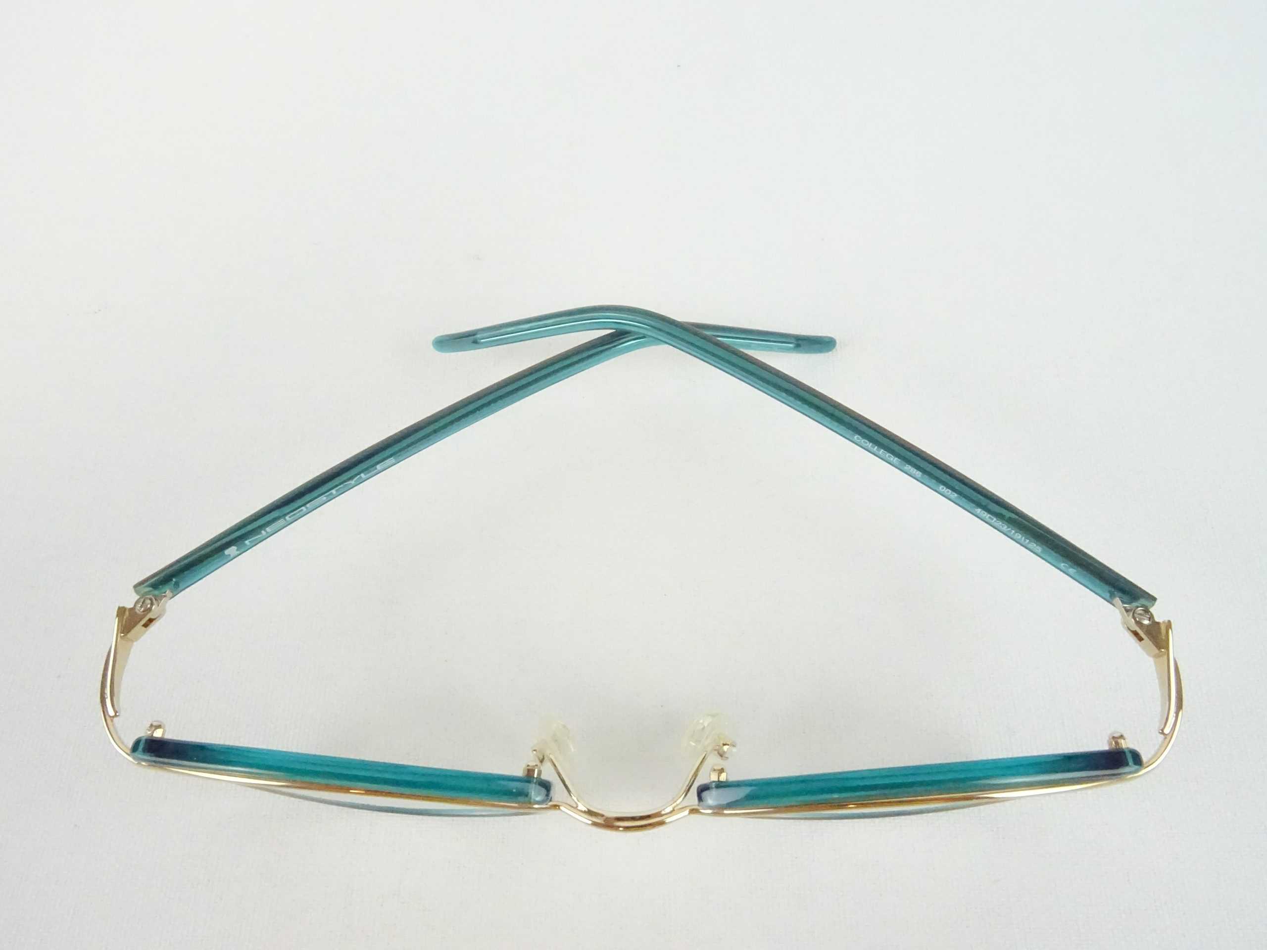 Neostyle blau grüne Brille elegante Damenfassung preiswerte ...