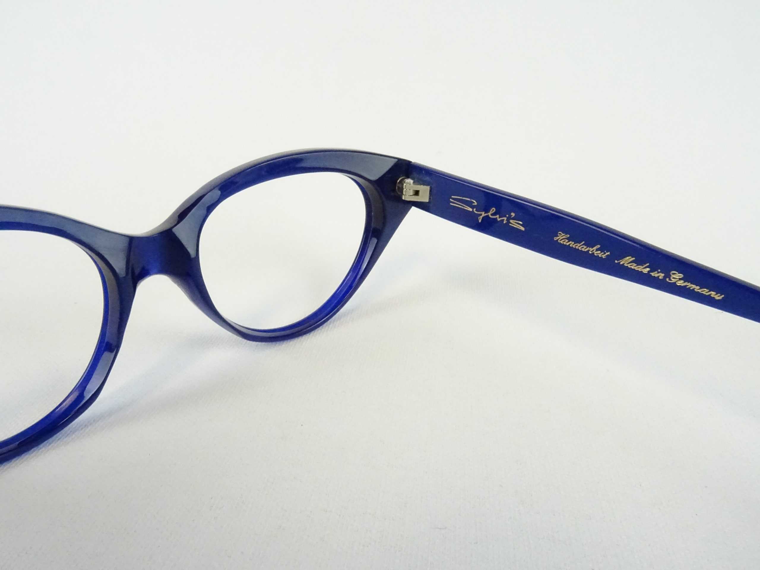 Ausgefallene blaue Brille Brillengestell handmade by Sylvi’s Damen ...