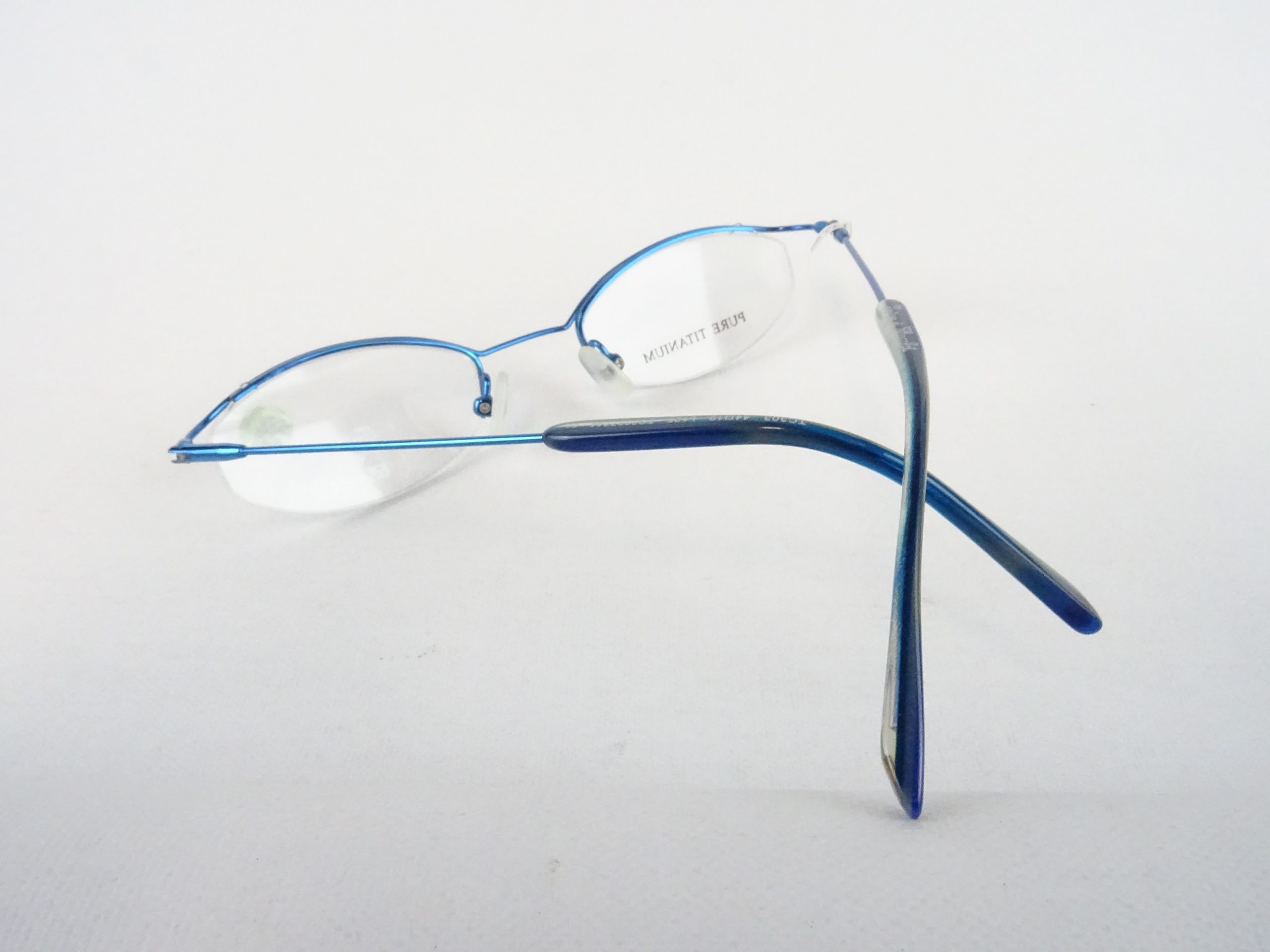 Blaue TITAN Titanfassungen Kinderbrille Mädchen nur Oberrand leicht ...